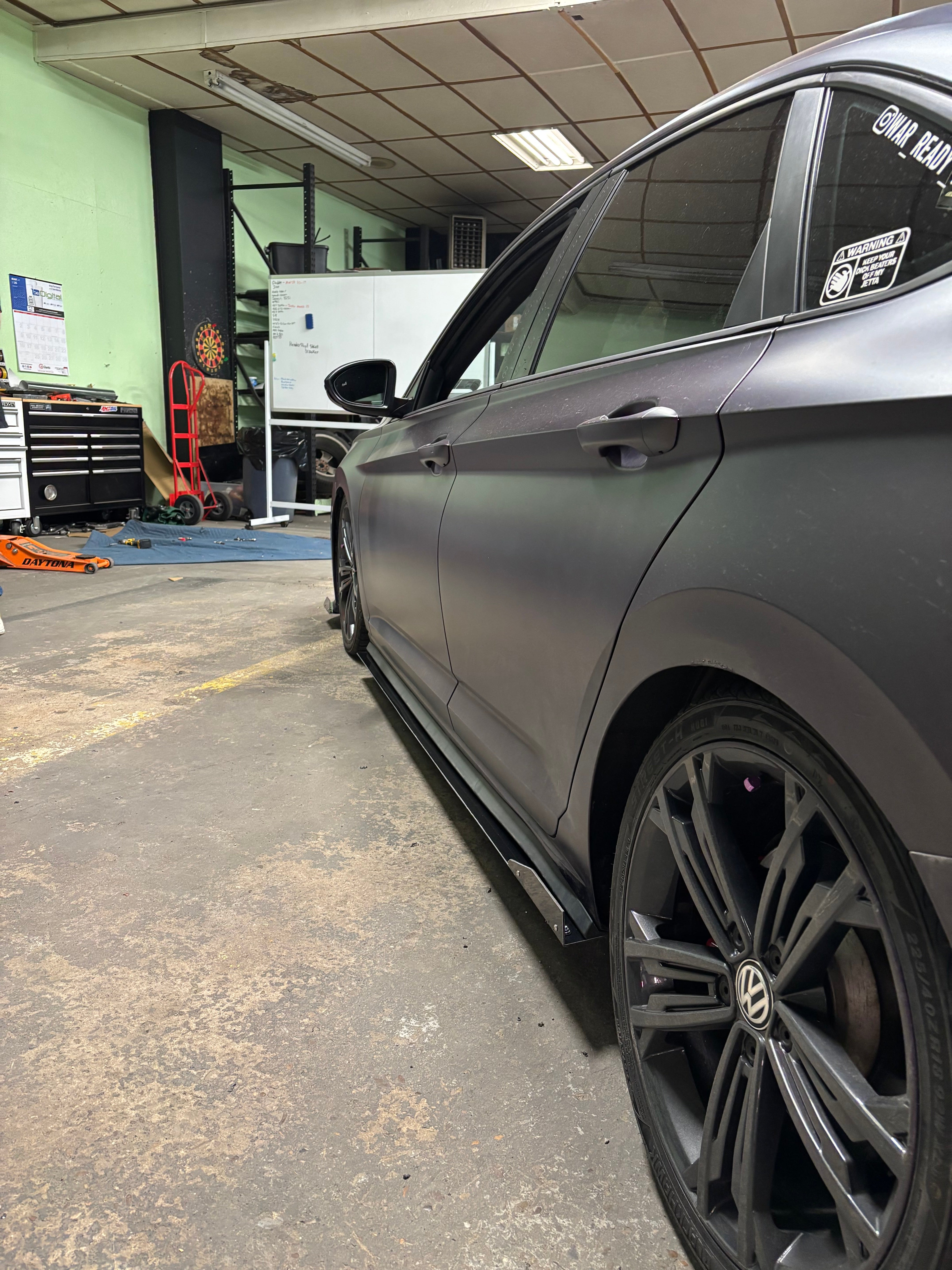 MK7 Jetta Side Skirts | Sleek Aero
